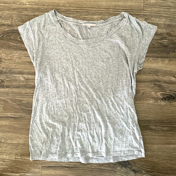 GAP | Tops | Gap Gray Short Cap Sleeve Tshirt | Poshmark